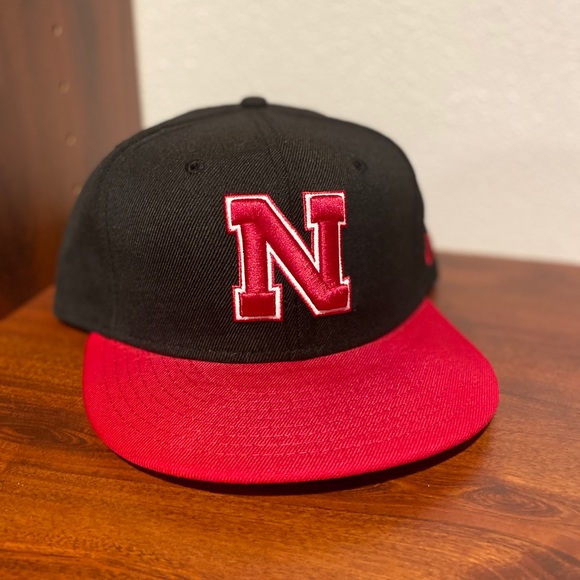 New Era | Accessories | Mens Red Black Nebraska Huskers Baseball Hat ...